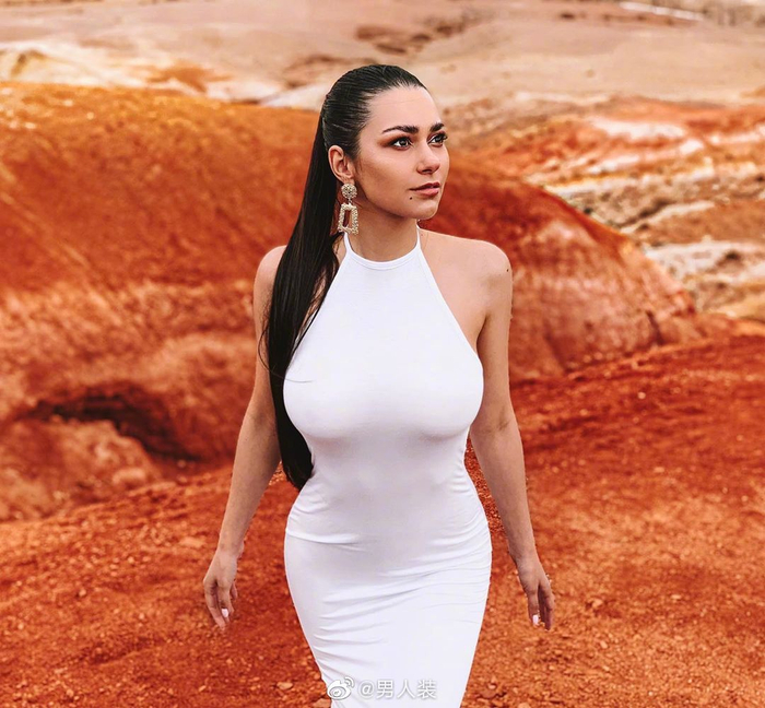 Helga LoveKaty ♡ What a beautiful scene 来自圣彼得堡的“美漂|圣彼得堡|短发|姑娘_新浪新闻