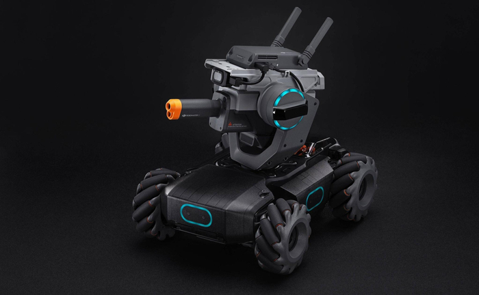 大疆推出了 RoboMaster S1 教育机器人，支持编程和多人对战|大疆|机器人|编程_新浪新闻