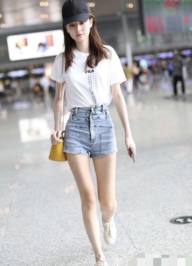 人的身材比例跟命运有关，上下半身各主管前后半生，你是什么样的