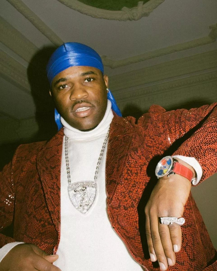 Kylie生日收获千万钻石项链，嘻哈圈对珠宝到底有什么执念？