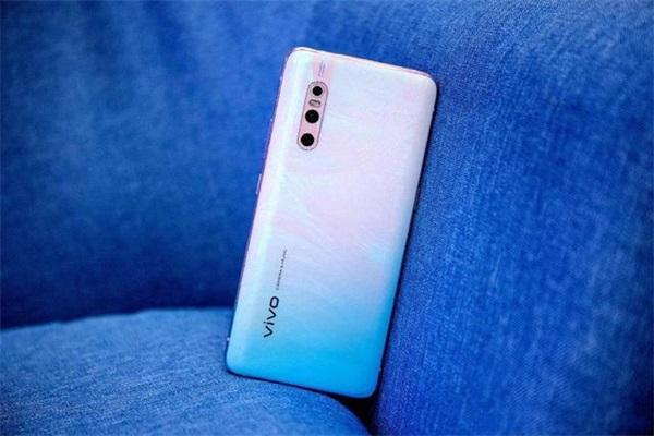 vivo跌至新低，升降+4800万三摄+4000mAh+8G，对标努比亚__财经头条