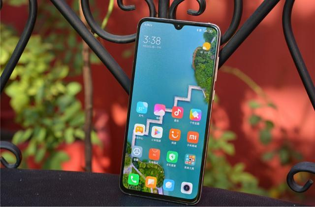 3699起小米9Pro，3大定制+高端性能，最超值5G旗舰！__财经头条