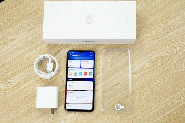 老花粉心路历程：从荣耀8X到OPPO K5，这几点的体验不得不说__财经头条