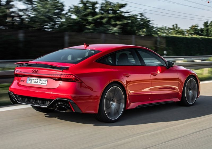 性能猛兽 低调不张扬 奥迪RS7强势来袭