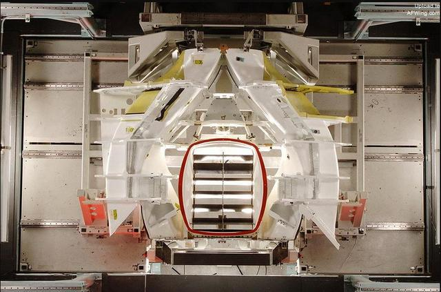 深谈“闪电II”F-35B战斗机上的F135喷气式发动机