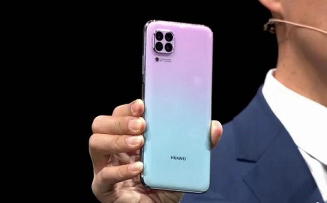 看了华为Nova6报价，网友：荣耀V30挺香的__财经头条