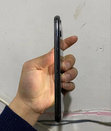 网友花2500元买64GB无面容iPhoneX，真是"人才"__财经头条