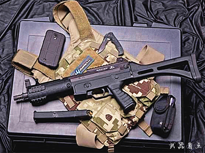 军事丨出口型SMG9微型冲锋枪，在欧洲市场收获连连好评|微型冲锋枪|冲锋枪|出口型_新浪新闻