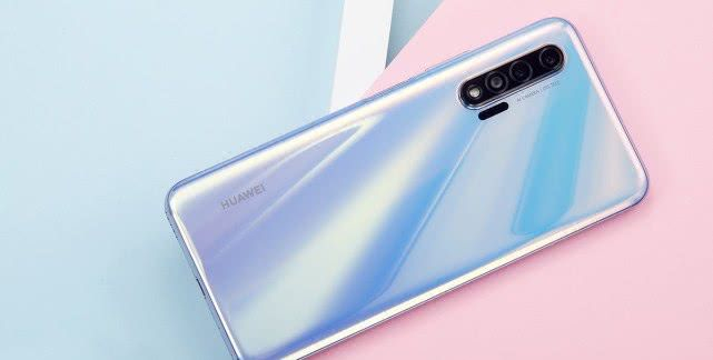 华为再次出击，华为Nova6从3199降至2399，网友：终于等到了__财经头条