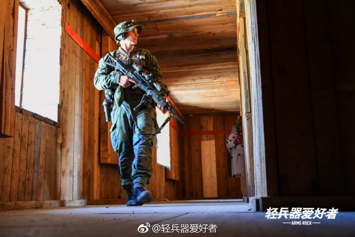 “急救，CQB，战术射击“-这样的欧洲狙击手大比拼才“过瘾”|狙击手|急救|射击_新浪新闻