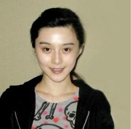 范冰冰，素颜和化妆后的照片对比，已经无言以对