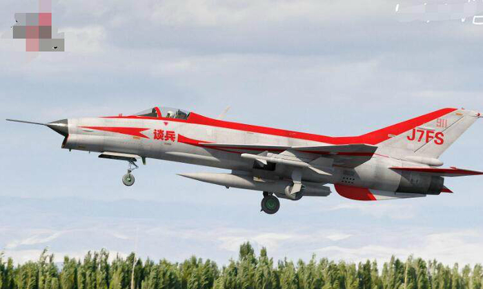 歼7战机的发展过程中，歼7FS是十分另类的