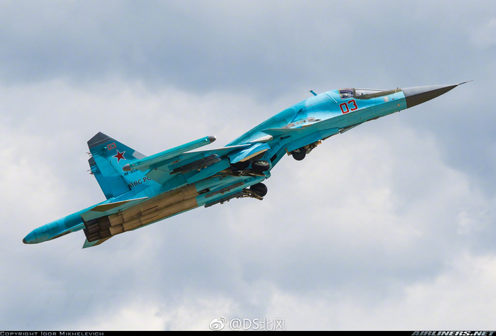 HM 1/72 SU-34试模照曝光