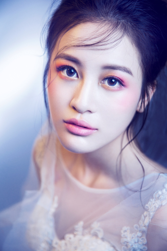 三亚学院毕业的，双鱼座妹子-周洛伊，22岁，身高166，体重47kg