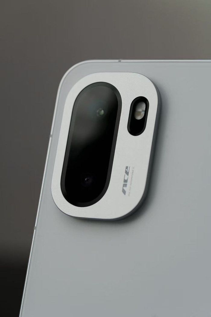 一加Ace6发布，165Hz高刷加骁龙8至尊版售2599元起__财经头条__新浪财经