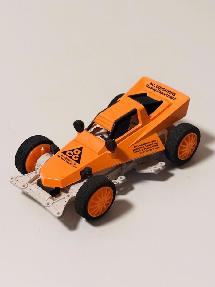 日本Super Wheels推出联名定制遥控车