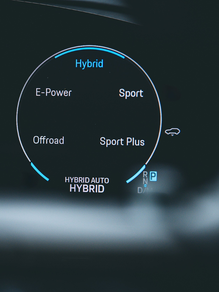 保时捷Cayenne Turbo E-Hybrid Coupé发布，739马力3.7秒破百|保时捷|Coupe|保时捷Cayenne