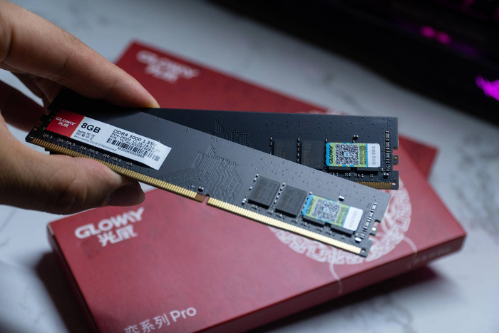 国产DDR4颗粒到底如何？！|内存|颗粒|光威_新浪新闻