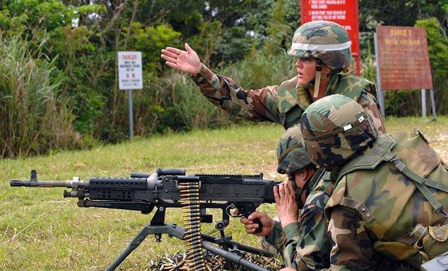 仅仅服役了八年的新型88式通用机枪，为何迅速退出了历史舞台？