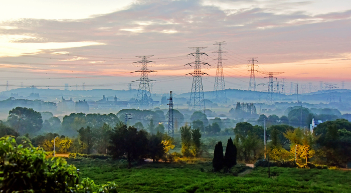 中秋斗山的早晨，江苏省无锡市锡山区锡北镇。__财经头条__新浪财经