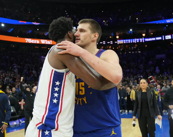 恩比德的反击开始，连续两周霸榜，有望力压约基奇首夺MVP吗？