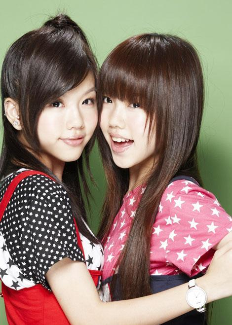 曾经的by2，还是两个青春无敌的美少女