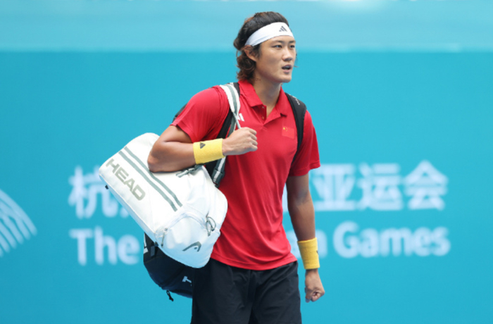 张之臻发飙扔球拍，亚运摘金冲击TOP50和巡回赛冠军两大目标