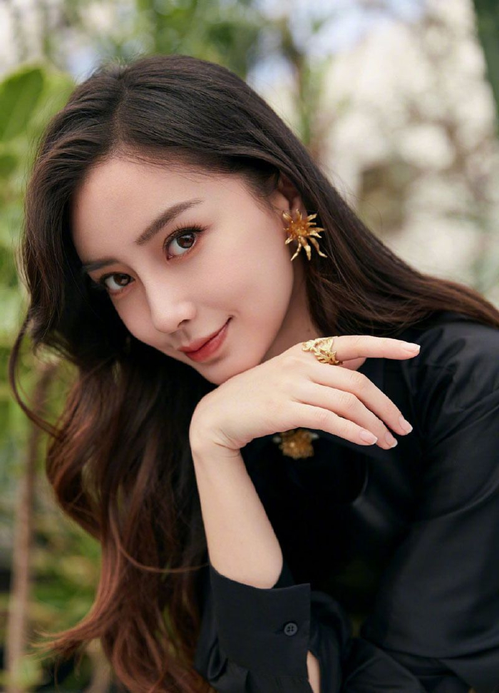 AngelaBaby杨颖优雅迷人写真图片