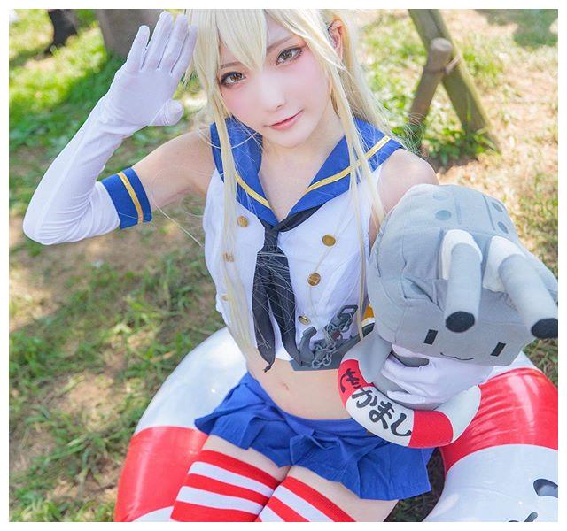 可萌也可骚！娇小妹子娃娃脸，苗条曲线惹人心跳|娃娃脸|曲线|尺度_新浪新闻