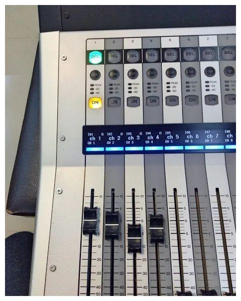 什么是Pre Fader? 什么是Post Fader?|效果器|音量|推杆|音源|音轨_新浪新闻