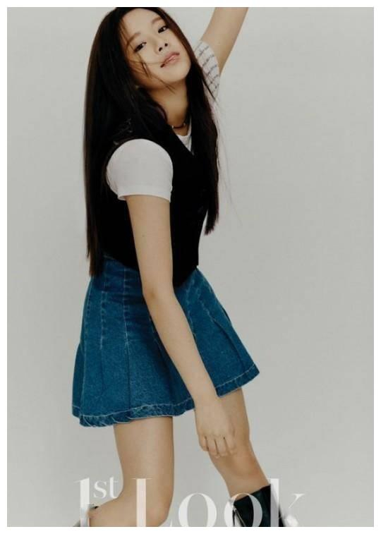 韩国女歌手Natty最新杂志写真曝光_娱乐频道_东方资讯__财经头条