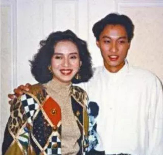 他被称张国荣接班人，唱功了得就是捧不红，演技过人成雷剧之王