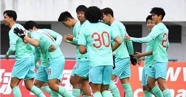 21点激战来袭！亚洲杯中日对抗赛，CCTV5全程直播！