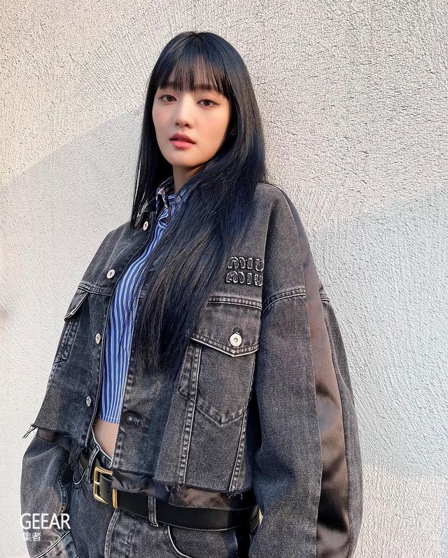 一头利落黑马尾的Minnie你还不认识吗？