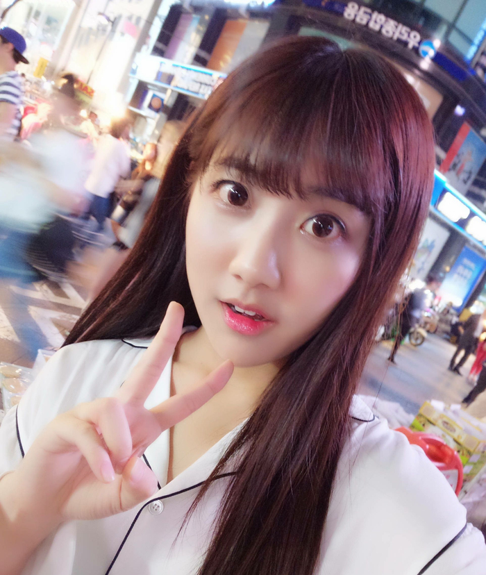 SNH48李艺彤，古灵精怪，美的不可方物