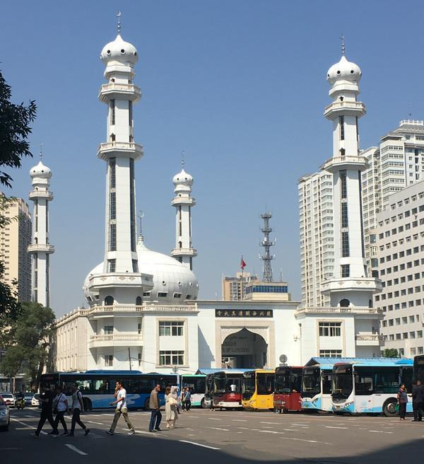 兰州西关清真大寺，中国十大最美清真寺之一