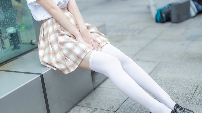 白袜JK裙黑皮鞋耳朵cosplay中的经典