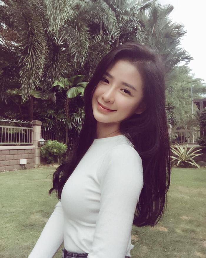 今日妹子图：马来西亚女神蔡卓宜Joey Chua