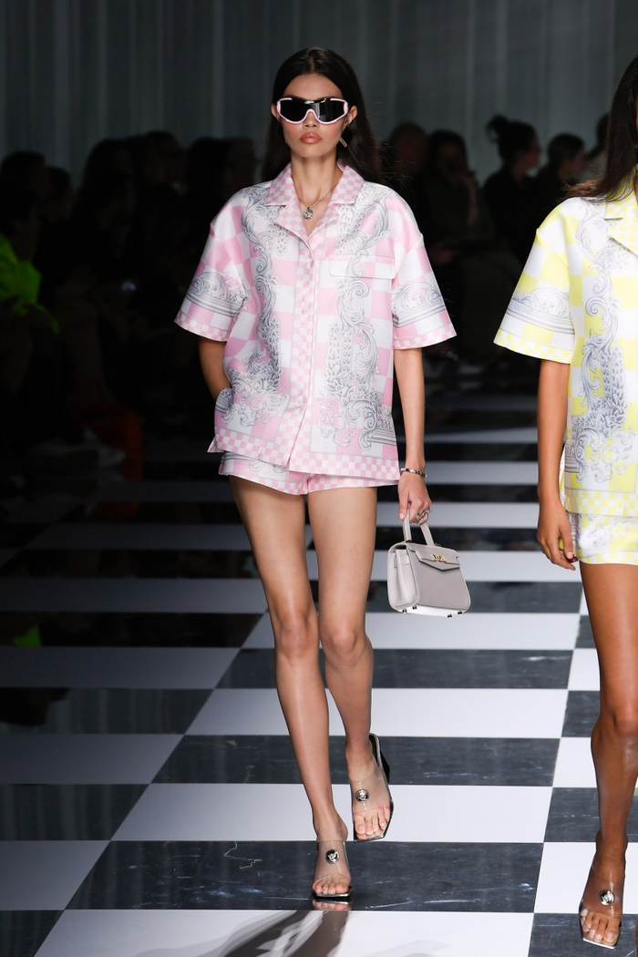 Versace范思哲 2024春夏系列时装秀