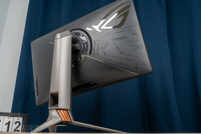 这台显示器让我欲罢不能：华硕ROG PG279QR 电竞显示器评测__财经头条