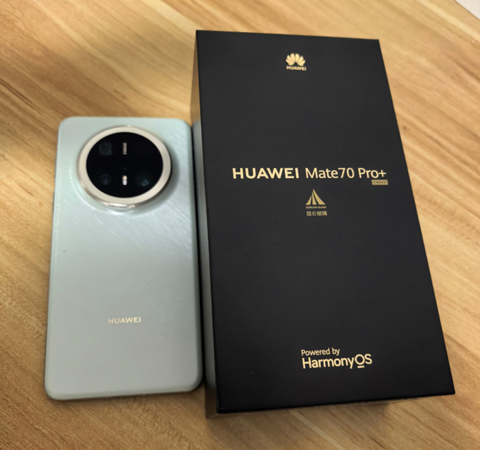 华为Mate70系列：大“降价”+太难抢，你买到了吗？__财经头条__新浪财经