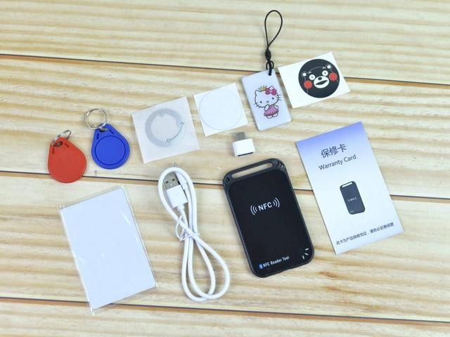 一键解码复制，支持类型齐全，NFC Reader蓝牙读写器