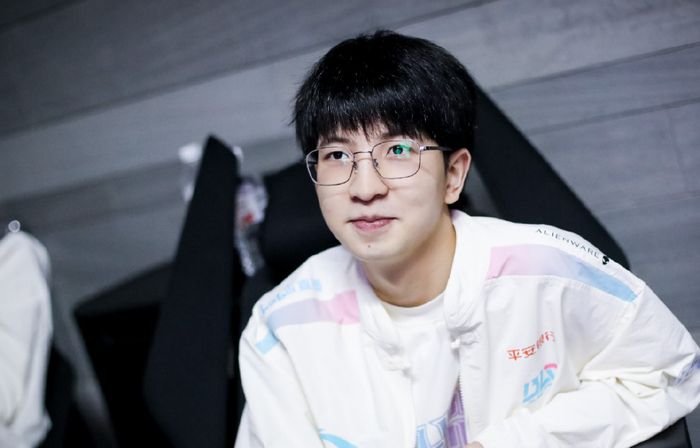 LPL夏季赛前瞻：JDG冲击九连胜！三场没有悬念的比赛？__财经头条__新浪财经