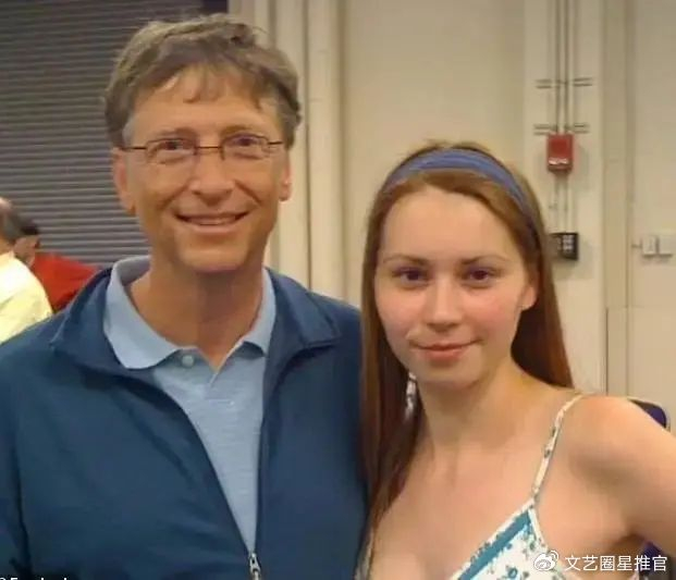 萝莉岛文件解密！克林顿偏爱幼女，盖茨侵犯女孩被威胁，牵涉首富|比尔·盖茨|杰米·戴蒙|埃隆·马斯克|爱泼斯坦|马斯克_新浪新闻
