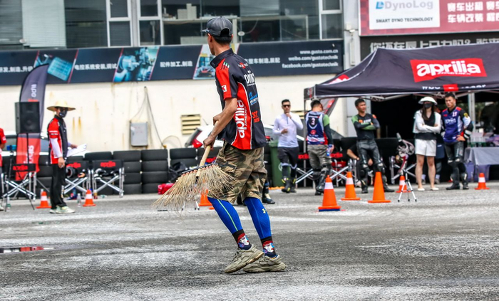 2022 G RACING 金卡纳大奖赛：GPR250S 的赛场风采__财经头条