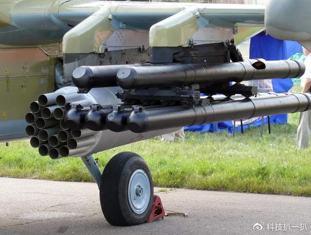 俄9M127反坦克导弹，激光驾束制导，对付西方坦克的高手|导弹|涡流|反坦克导弹_新浪新闻