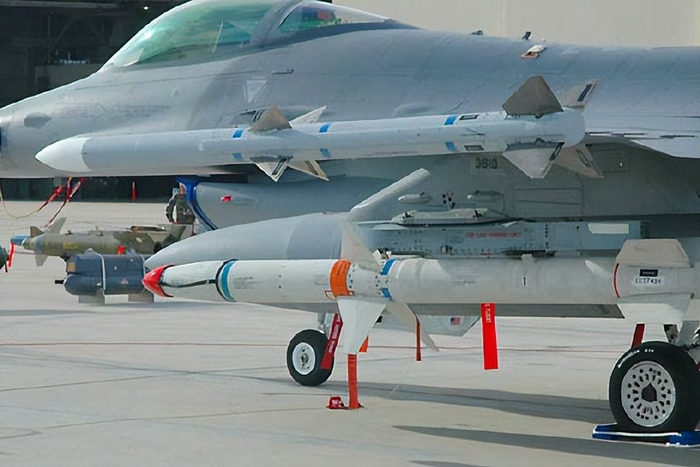 世界最顶级反舰导弹：AGM-84鱼叉实力在什么层次？