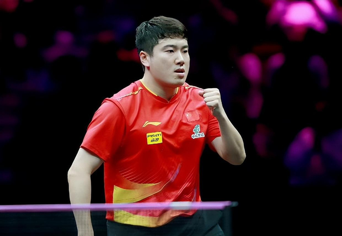 WTT多哈球星赛：国乒首个主力被淘汰！梁靖崑2-3惜败，张本智和胜同胞|周启豪|林诗栋|向鹏|吉山僚一|朴康贤_手机新浪网