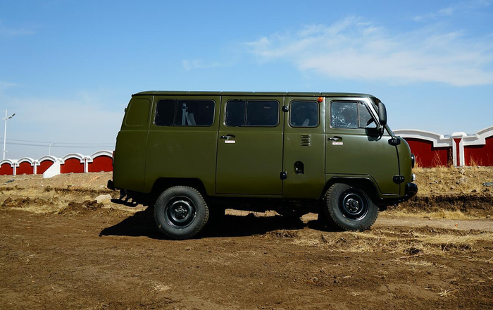 宋楠：综合研判苏军UAZ-452型1吨级越野指挥车技战术（3）