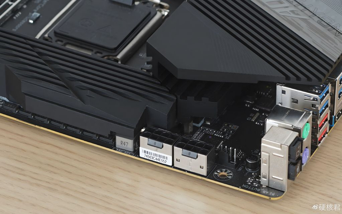 主流规格一次满足，专为超频而生！技嘉Z790 AORUS TACHYON主板评测！